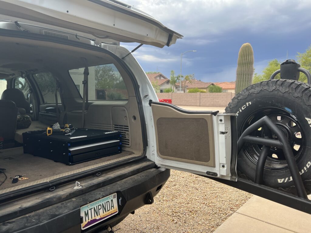 Ford Excursion – Phoenix Overland Group